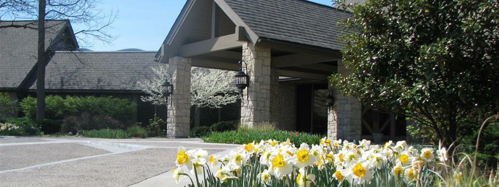 About Us - Shadow Glen Golf Club